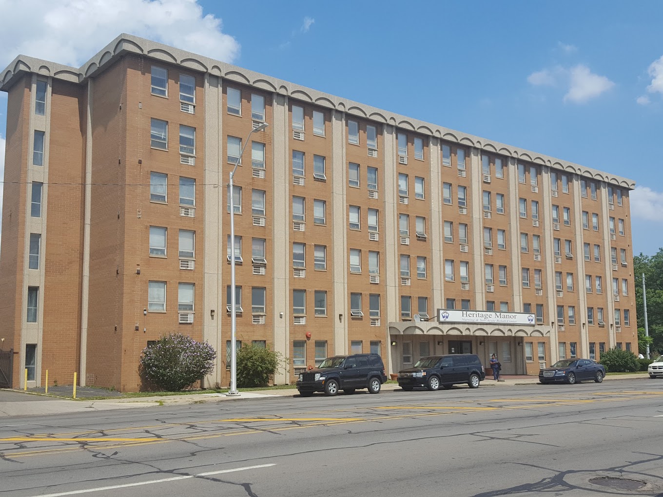 Heritage Manor | Photos, Reviews, Prices | Senior Living