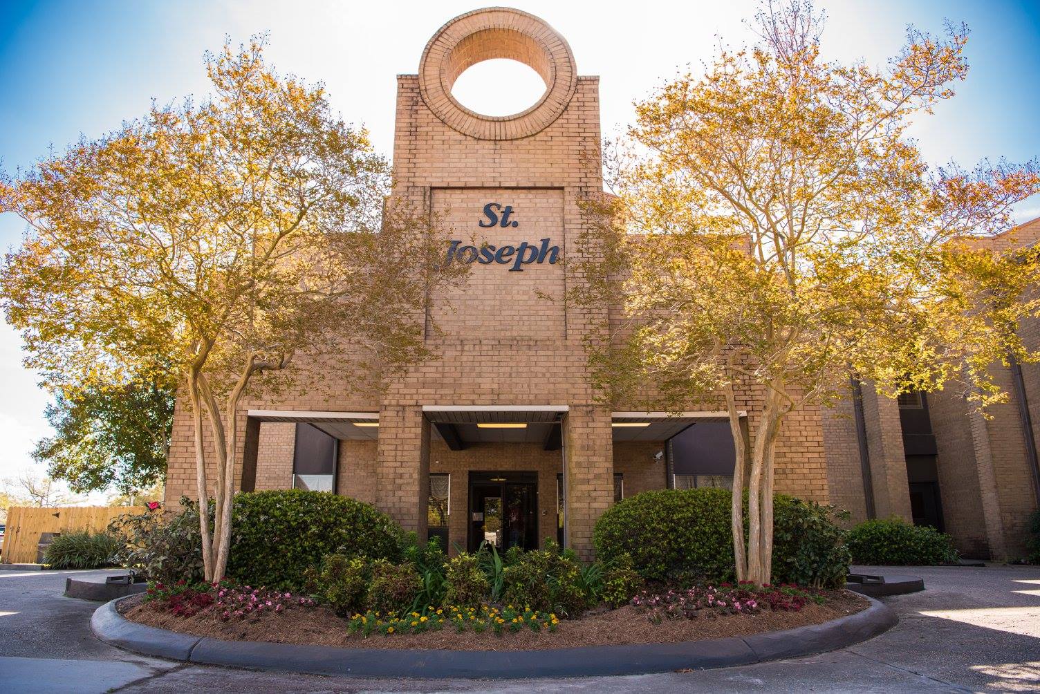 Best Nursing Homes in Louisiana | Home Reviews & Photos