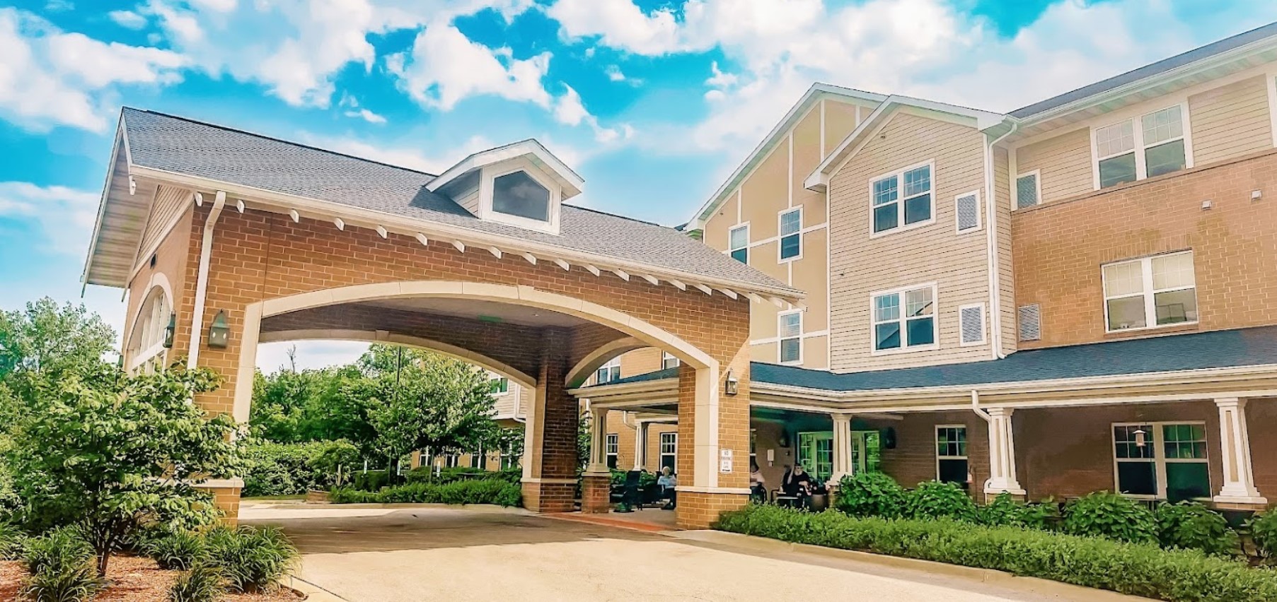 The Whitley of Aurora | Photos, Reviews, Prices | Senior Living